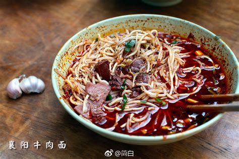 这家襄阳老字号的牛肉面12元一碗外加一碗黄酒或襄北豆奶