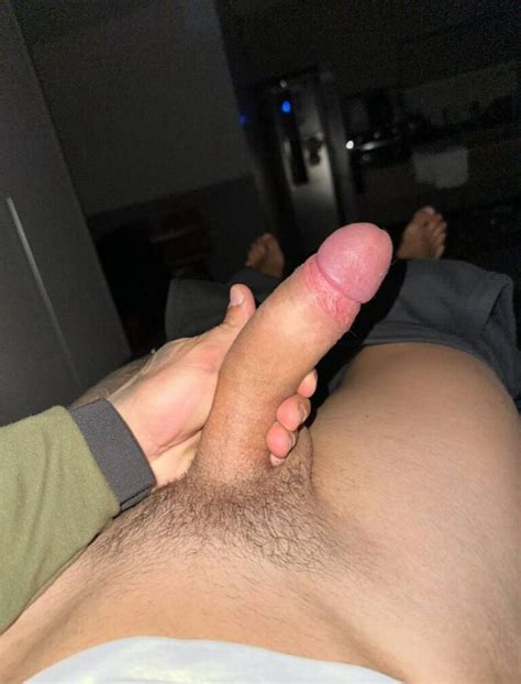 Fotos De Thomaz Costa Pelado Mostrando O P Nis Foto De Penis