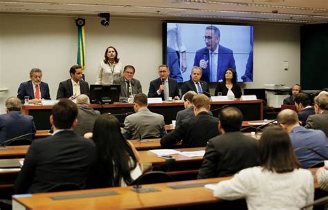 Ministro Waldez Góes apresenta ações da Pasta na Comissão de Integração