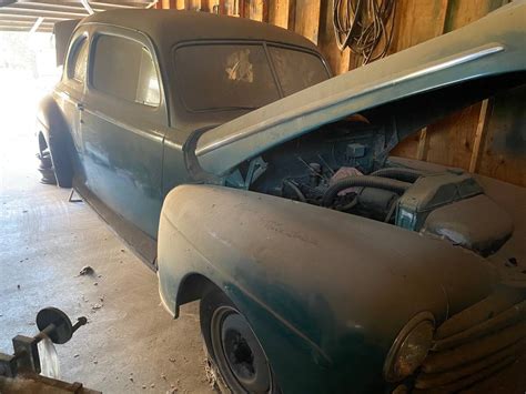 1947 Ford Passenger Front Barn Finds