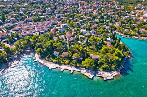 Wakacje w Malinska co zobaczyć zwiedzanie noclegi plaże Balkany