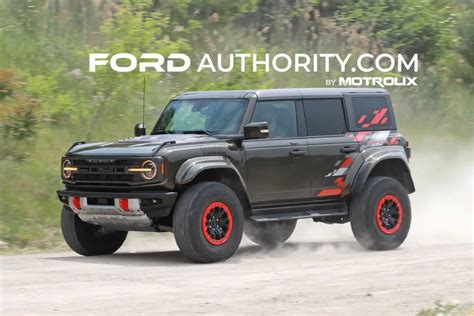 2024 Ford Bronco Raptor Spotted With New Paint Graphics