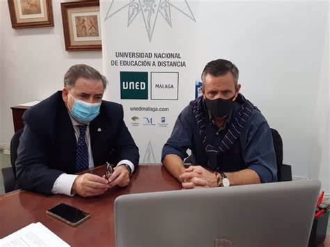 Un total de 49 opositores realizan en Málaga el examen para