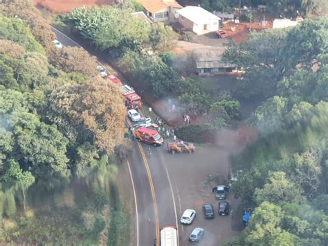 Nove pessoas ficam feridas em acidente três veículos em Cascavel
