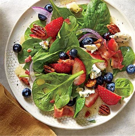 Spinach Salad With Honey Dressing And Honeyed Pecans Pahrump Honey