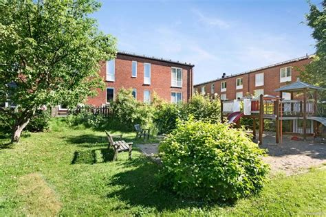 Lammholmsbacken 248 i Vårby Gård Vårberg Huddinge kommun lägenhet