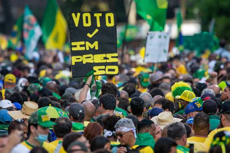 Fotos Cartazes E Faixas Marcam Atos No 7 De Setembro Fotos Em Brasil