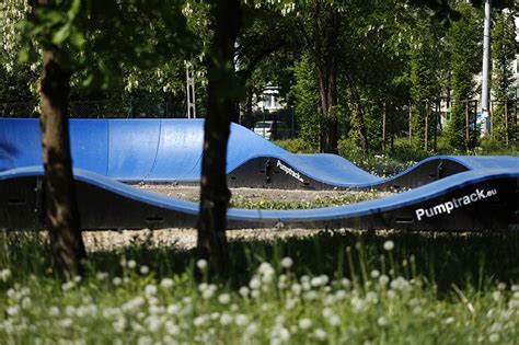 Pumptrack w Krakowie Lubostroń Pumptracki modułowe i kompozytowe