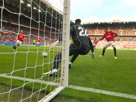 Video Manchester United Arsenal 0 1 Victorie Mare A Tunarilor