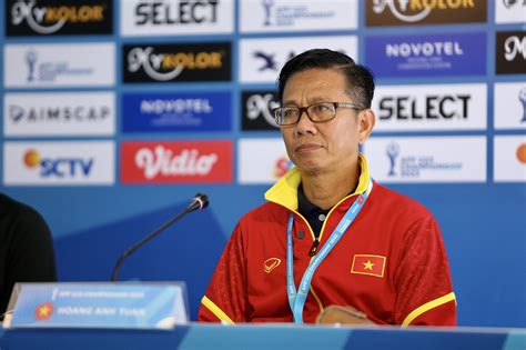 HLV Hoàng Anh Tuấn Tôi đã quên tình huống của Văn Trường chỉ nghĩ