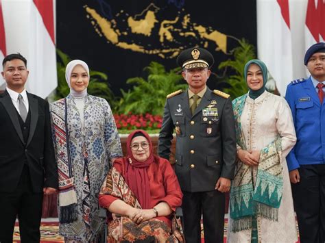 Potret Pasha Ungu Bareng Letjen Agus Subiyanto Yang Baru Dilantik Jadi