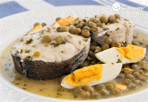 Merluza En Salsa Verde Con La Tradicional Receta Vasca De Rechupete