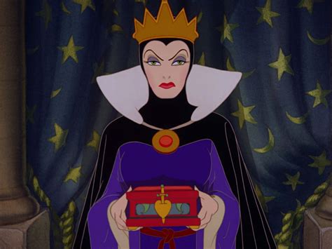 Selfish Female Disney Characters The Evil Queen Disney Evil Queen