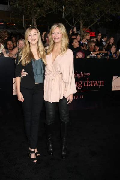 Heather Locklear And Ava Sambora Stock Editorial Photo Jean Nelson