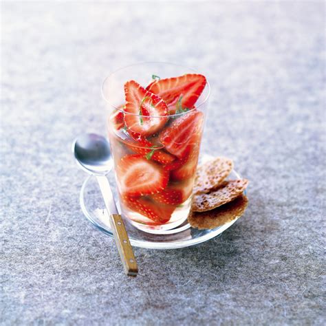 Recette Fraises Au Limoncello Et Au Basilic Marie Claire