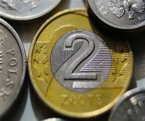 Ile wyniesie twoja emerytura po wielkiej waloryzacji ZUS już to wie