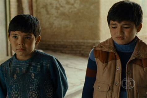 Vídeo Confira um trailer exclusivo do filme O Caçador de Pipas