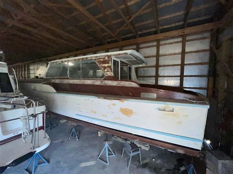 Feet Matthews Hardtop Fly Bridge Cruiser Antique Boat