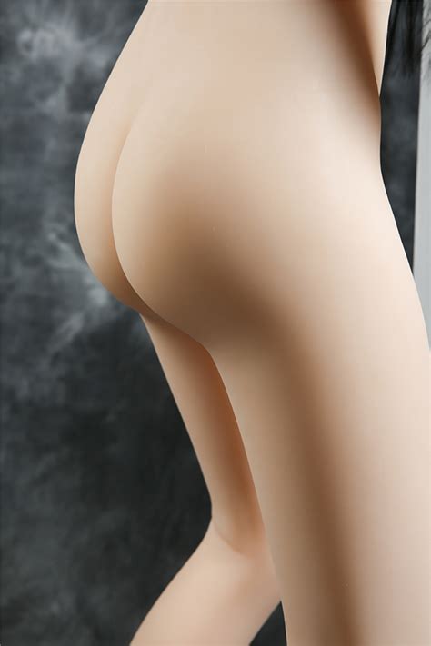 Weiße Haut Kleine Arsch Brüste TPE Sex Doll Lulu Irontech Doll