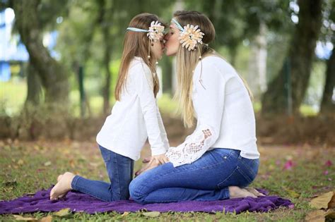 Mae Fode Filho E Filha