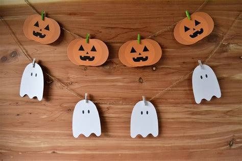 43 idées de guirlande Halloween à faire soi même pour une déco