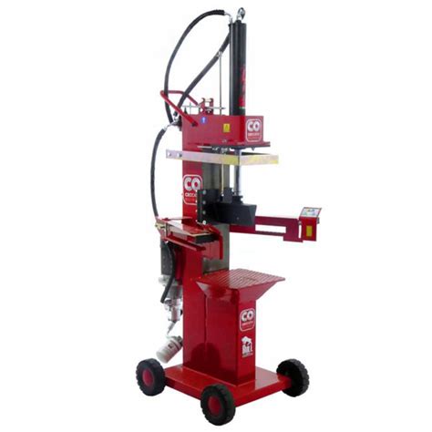 Fendeuse à bois Ceccato BULL SPLE13R4 en Promotion AgriEuro