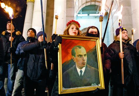 Ukraina I Polska Jak Polacy Patrz Na Stepana Bander Historia