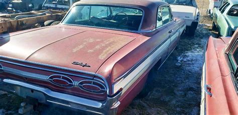 1962 Oldsmobile Starfires 7 Barn Finds