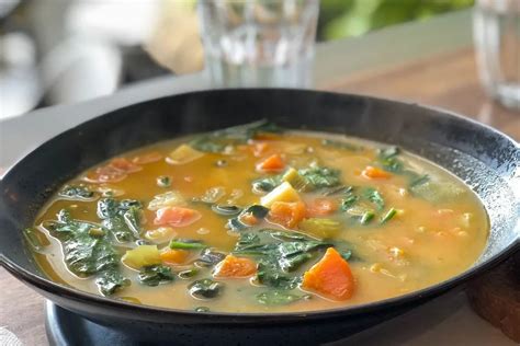 Receta De Sopa De Verduras Casera La Nacion