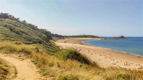 Plage naturiste à Saint Coulomb météo de la Plage des Chevrets