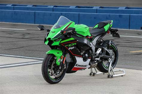 2021 Kawasaki Ninja ZX 10R Review Cycle News