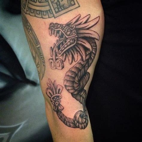 Aztec Tattoos Symbols Cool Examples Designs Their Meaning