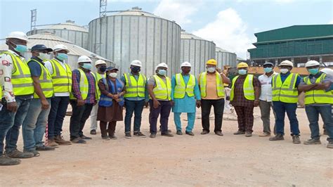 Nigerian President Buhari Commissions Africas Largest Rice Mill Us