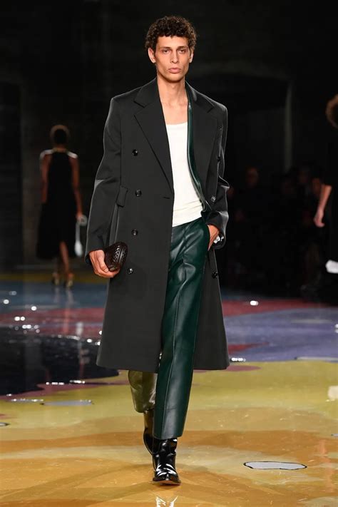 Bottega Veneta Printemps Été 2023 Milan Fashion Week ESSENTIAL HOMME