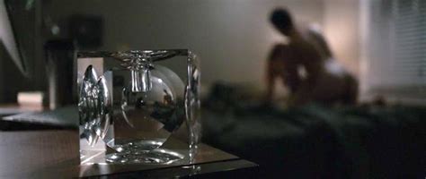 Rose Leslie Desnuda En Sticky Notes