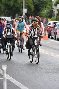 Fremont 2023 Nude Bike Riders Solstice Parade Guerilla Photographer