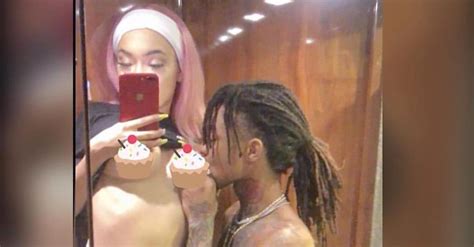 Photo Osée Du Rappeur Swae Lee Suçant Les Seins De Sa Petite Amie