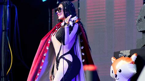 Quién es Bellakath cantante de Gatita y Kittyponeo UnoTV
