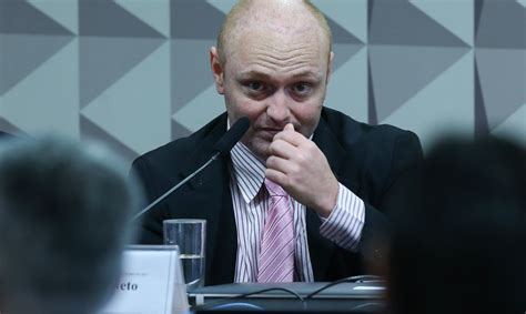 Hacker da Vaza Jato é condenado a 20 anos de prisão Super Rádio Tupi