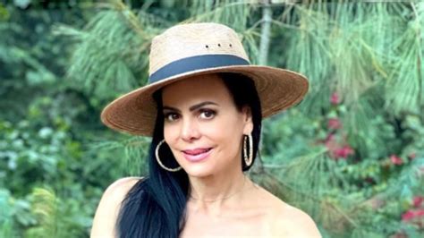 5 bikinis con los que Maribel Guardia da cátedra de estilo para mujeres