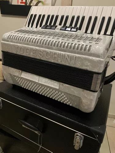 Acordeon Sanfona Todeschini Baixos Nova Frente Gr Tis