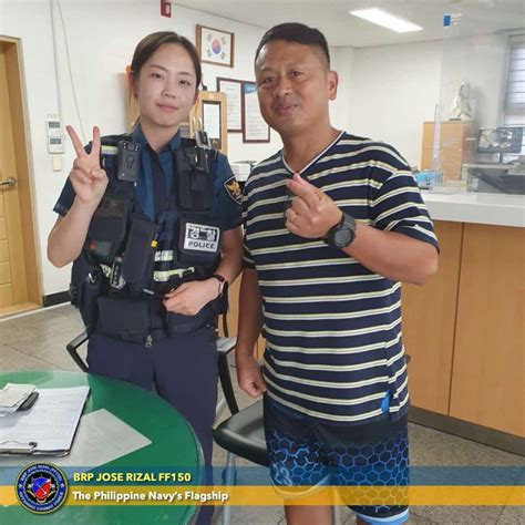 Philippine Navy On Twitter Look Ph Navy Personnel Returns A Lost