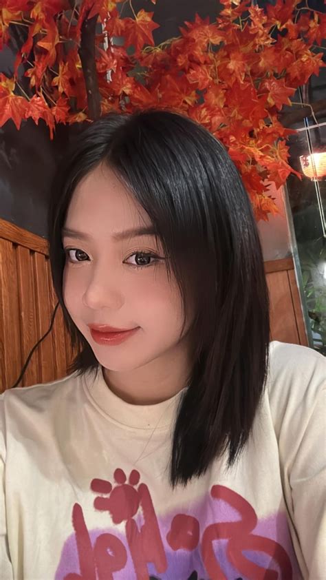 Hoa hậu Thanh Thủy thừa nhận dao kéo hai lần chỉ trong 3 tháng đăng
