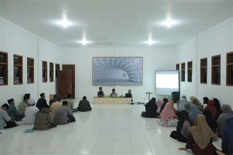 Al Mashduqiah Pondok Pesantren Modern Probolinggo Jatim