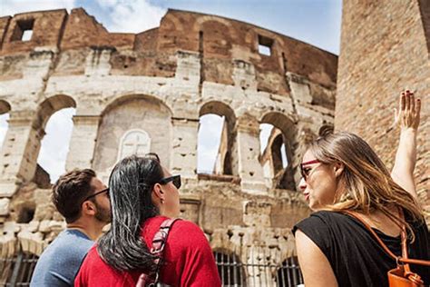 Roma Tour Con Accesso Prioritario Al Colosseo Foro Romano E Palatino