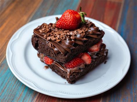 Bolo De Chocolate Morango Receita Muito Saborosa