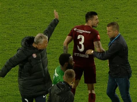 Video Dan Petrescu de necontrolat S a dus glonț la jucătorii