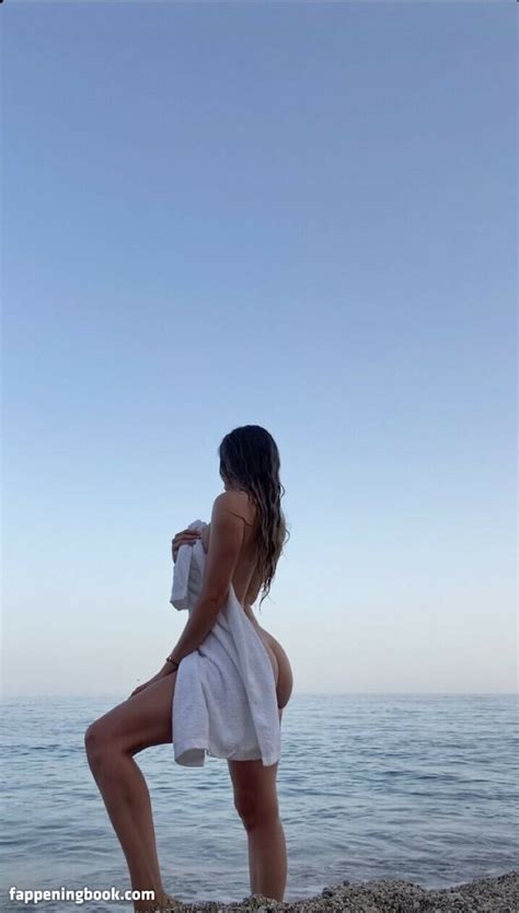 Mia Melano Mia Melano Nude Onlyfans Leaks The Fappening Photo