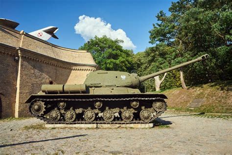 Tanque Medio T 34 SoviÃtico De La Segunda Guerra Mundial Imagen de