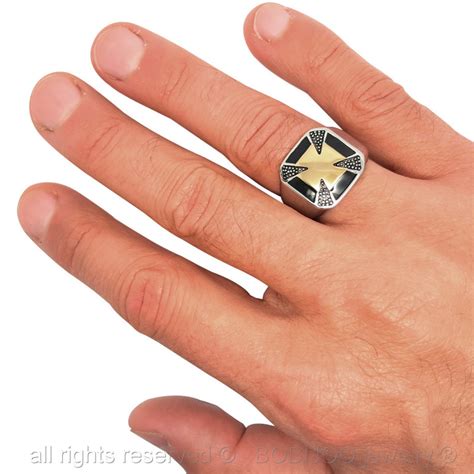 BOBIJOO Jewelry Bague Chevalière Croix de Malte Or Templier 25 90